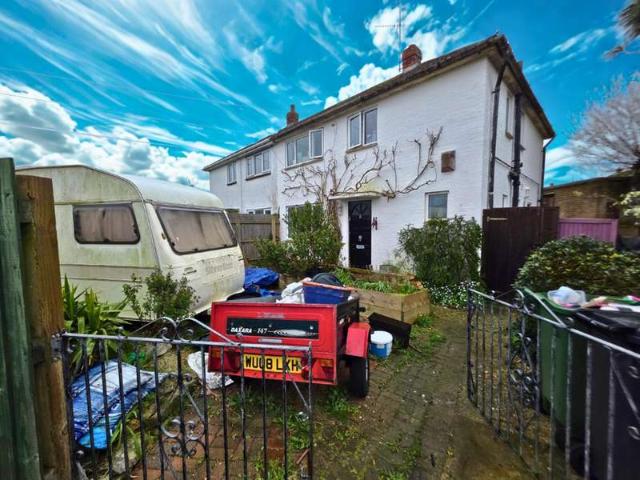 3 Bedroom Detached House
