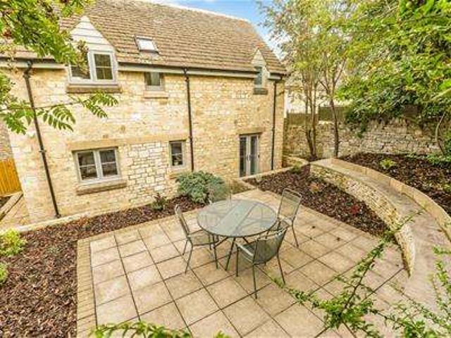 3 Bedroom Detached House