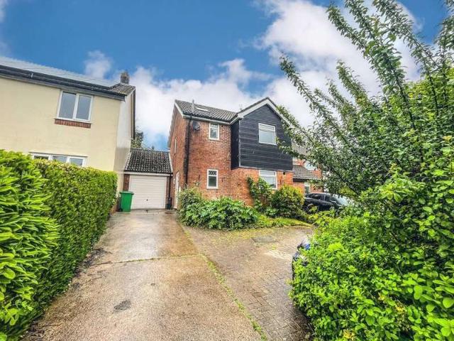 3 Bedroom Detached House