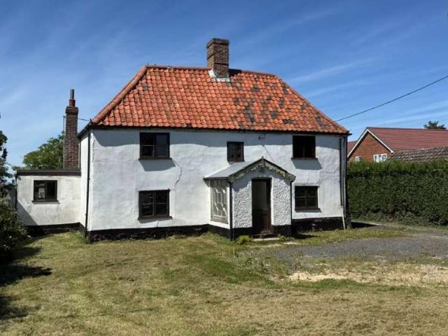 3 Bedroom Detached House