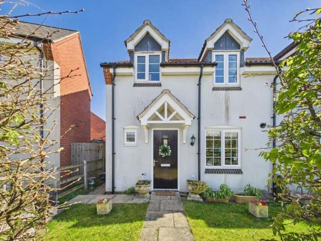 3 Bedroom Detached House