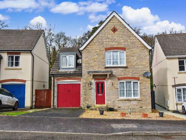 3 Bedroom Detached House
