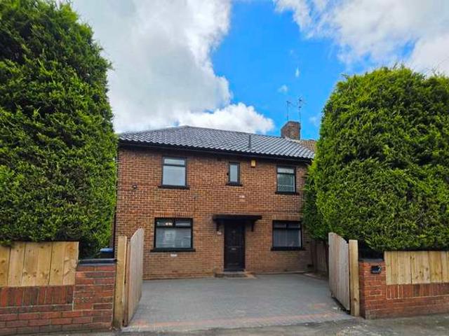 3 Bedroom Detached House