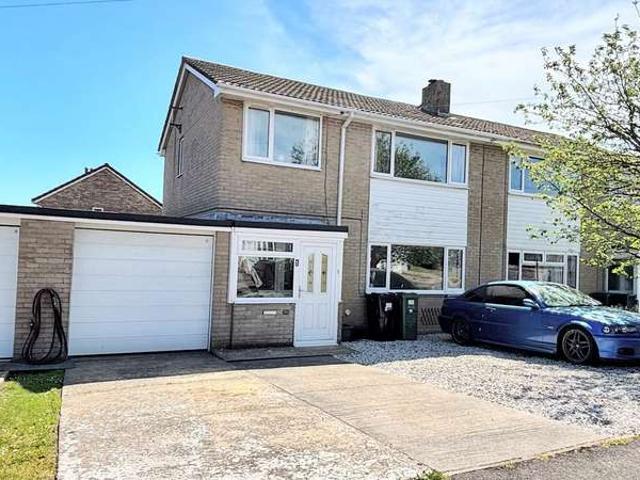 3 Bedroom Detached House