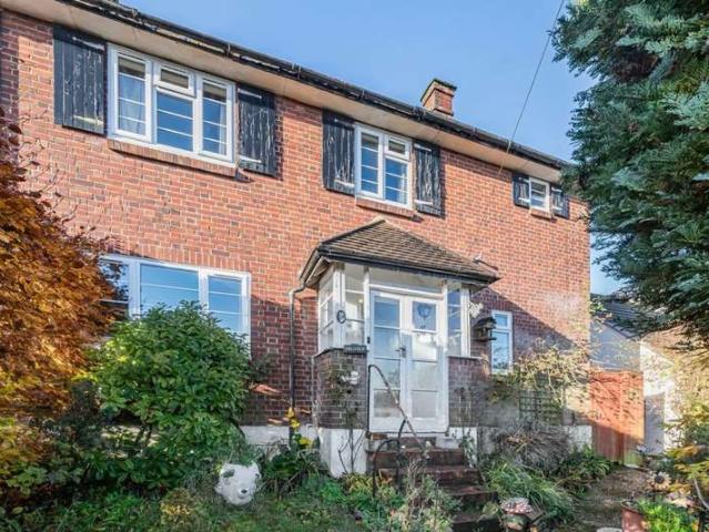 3 Bedroom Detached House