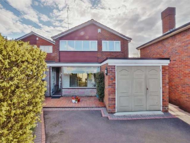 3 Bedroom Detached House