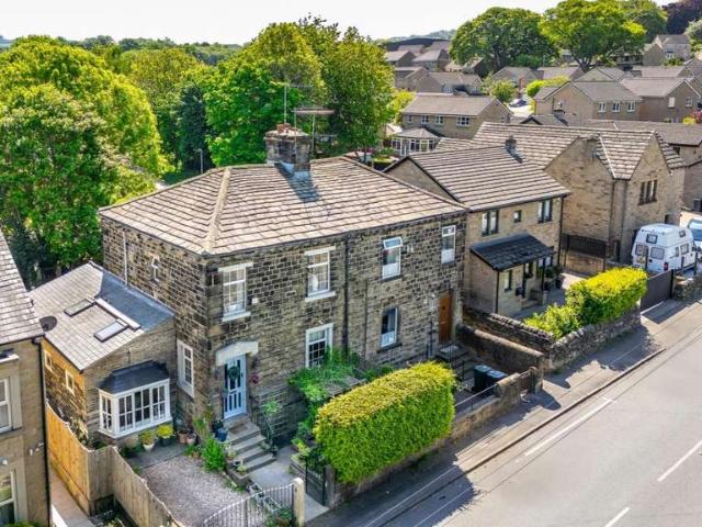 3 Bedroom Detached House