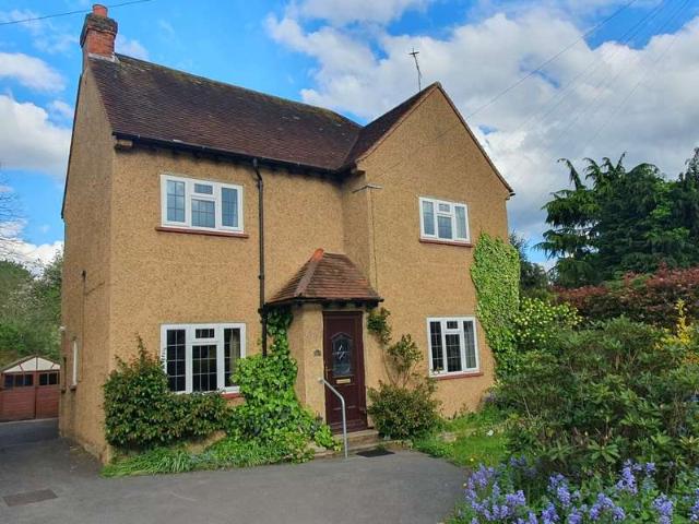 3 Bedroom Detached House