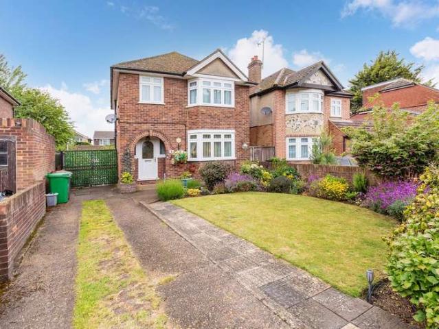 3 Bedroom Detached House