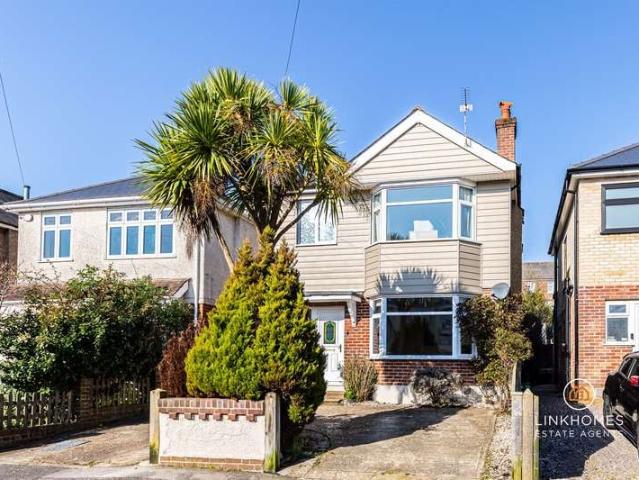 3 Bedroom Detached House