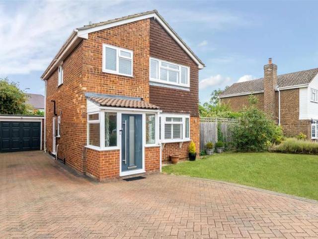 3 Bedroom Detached House
