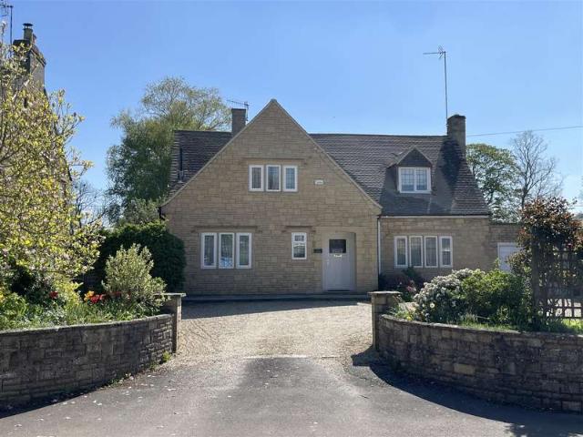 3 Bedroom Detached House