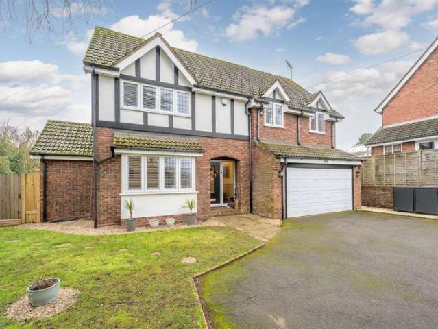 3 Bedroom Detached House