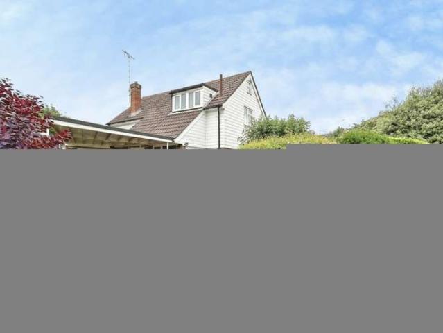 3 Bedroom Detached House