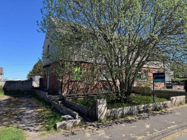 3 Bedroom Detached House