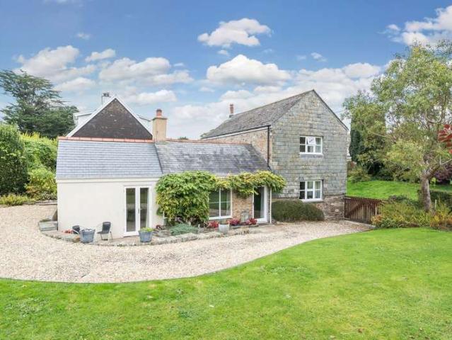 3 Bedroom Detached House