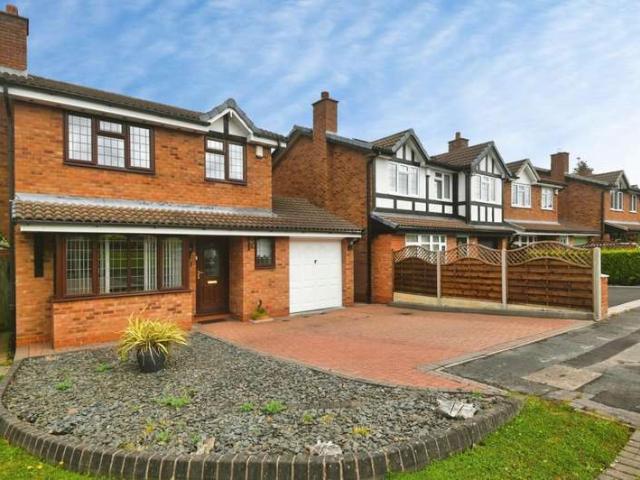 3 Bedroom Detached House