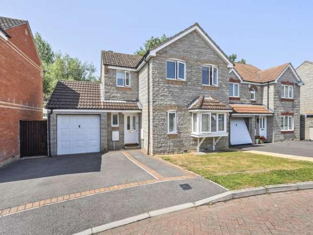 3 Bedroom Detached House