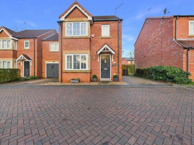3 Bedroom Detached House