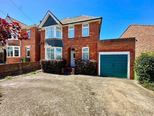 3 Bedroom Detached House