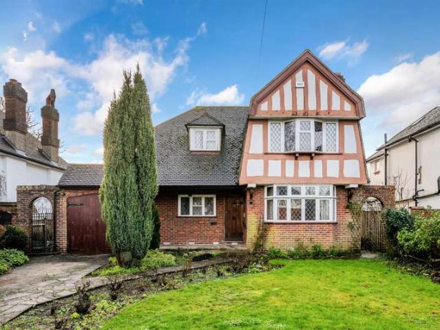 3 Bedroom Detached House