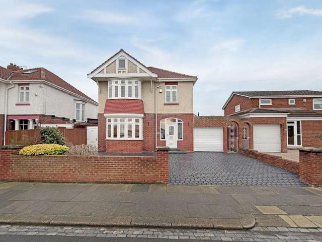 3 Bedroom Detached House