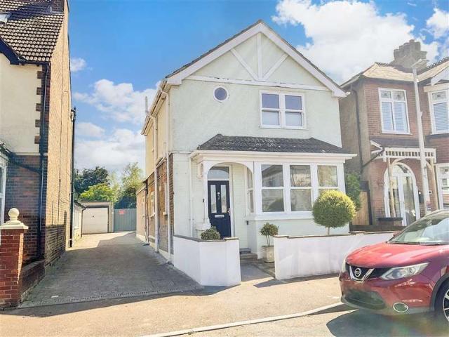 3 Bedroom Detached House