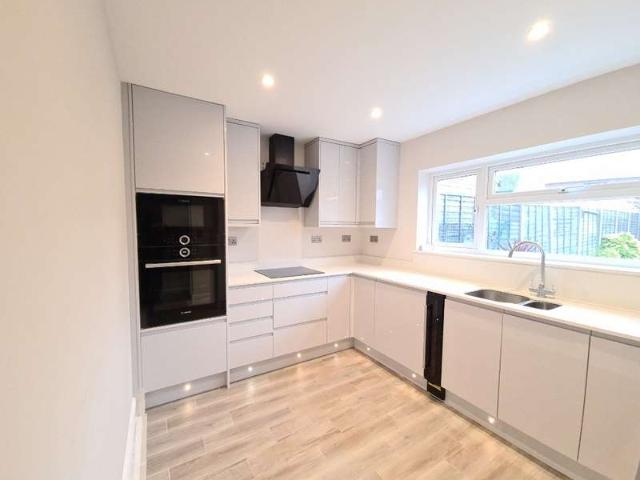 3 Bedroom Detached House