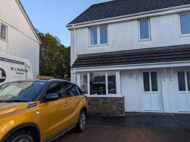 3 Bedroom Detached House