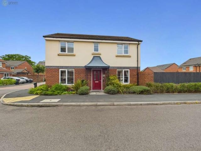 3 Bedroom Detached House