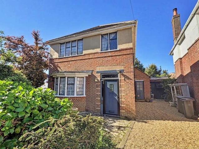 3 Bedroom Detached House