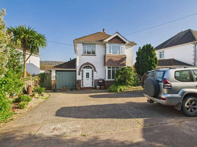3 Bedroom Detached House
