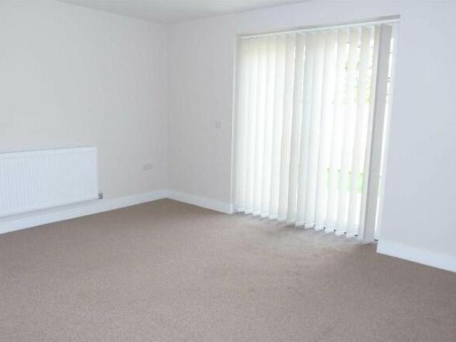 3 bedroom detached house for rent in 1a Stoneleigh Crescent, Bristol, BS4