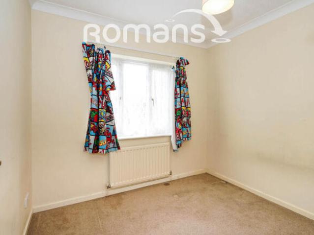 3 bedroom detached house for rent in Cornflower Road, Swindon, SN25