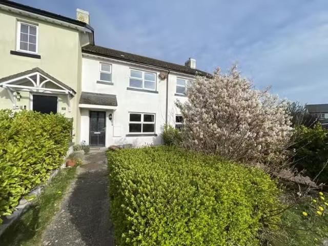 3 bedroom detached house for rent in Corran Pirragh, Reayrt n.