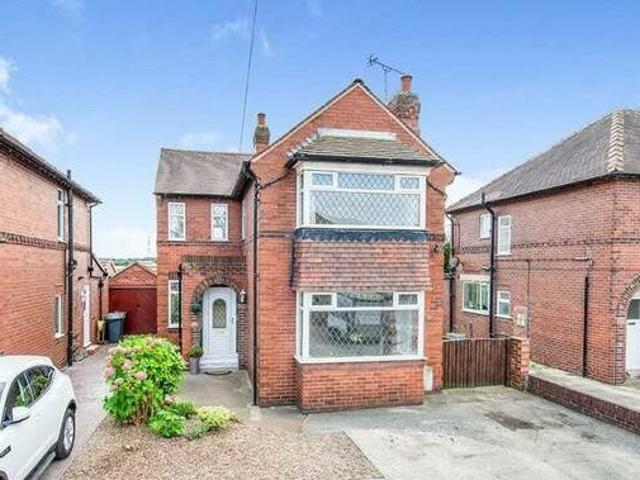 3 bedroom detached house for rent in Church Lane Methley Leeds West Yorkshire LS26