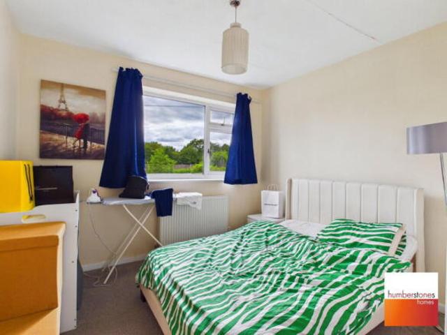 3 bedroom detached house for rent in Chichester Drive Quinton, B32
