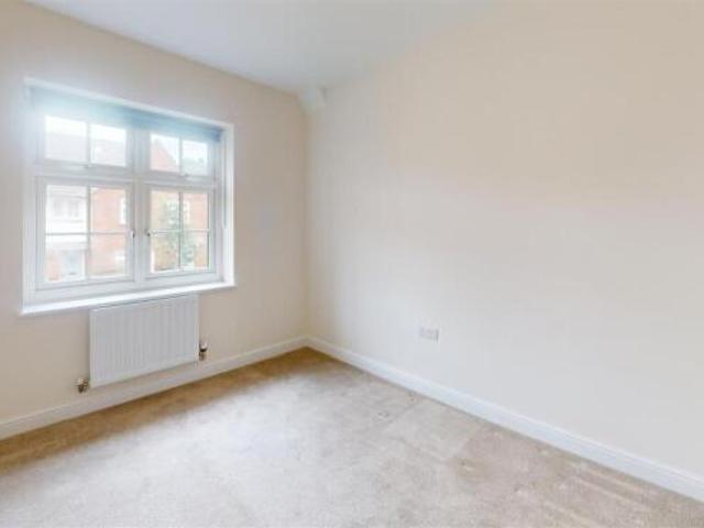 3 bedroom detached house for rent in Clos Coed Bychan, Cardiff, CF5