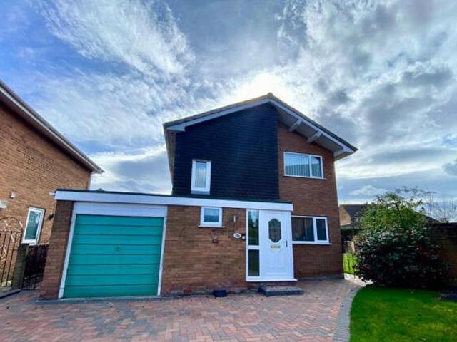 3 Bedroom Detached House For Rent In Crewe