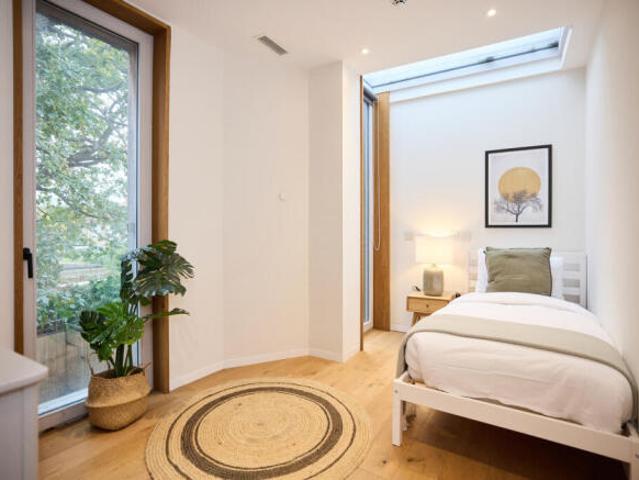 3 bedroom detached house for rent in Crowntree Mews, Mill Hill, NW7