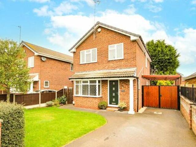 3 Bedroom Detached House For Rent In Adwick le street, Doncaster