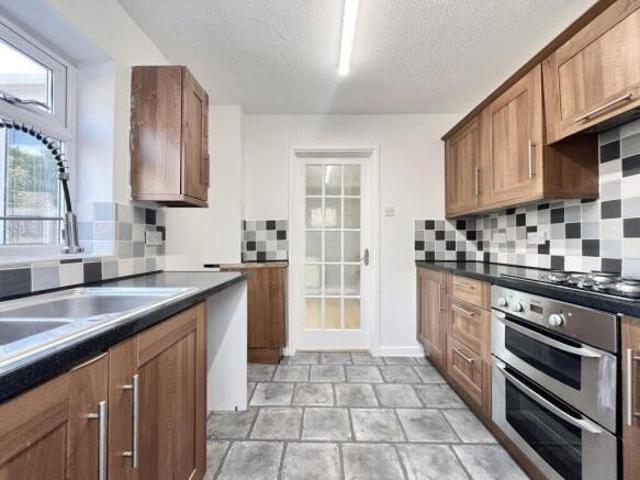 3 bedroom detached house for rent in Augusta Close, Peterborough, Cambridgeshire, PE1