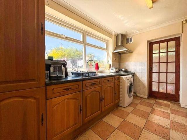 3 bedroom detached house for rent in Bath Street, Leicester, LE4