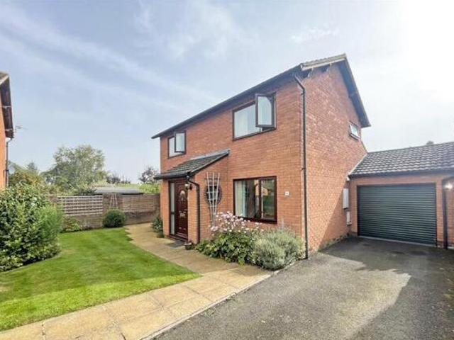 3 Bedroom Detached House For Rent In Bayston Hill