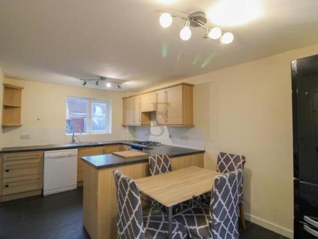 3 bedroom detached house for rent in Bellflower Road, Hamilton, LE5