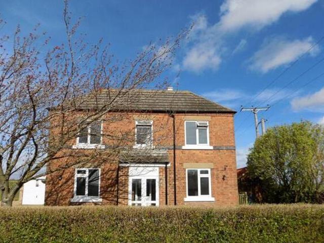 3 Bedroom Detached House For Rent In Bingham