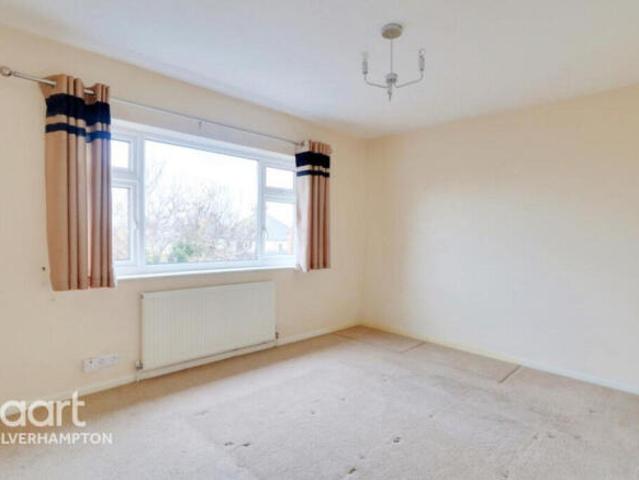 3 bedroom detached house for rent in Braden Road, Wolverhampton, WV4