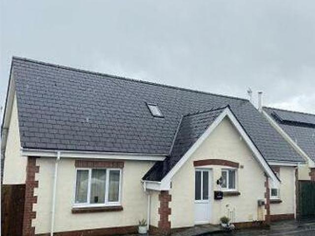 3 Bedroom Detached House For Rent In Brecon