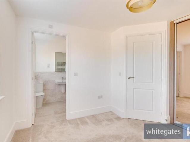 3 bedroom detached house for rent in Bretherton Drive, Halewood, Liverpool, Merseyside, L26