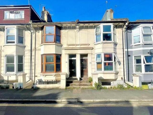 3 Bedroom Detached House For Rent In Brighton